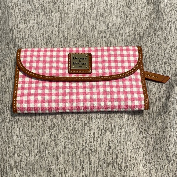 Dooney & Bourke | Bags | Dooney Bourke Pink Gingham Continental Clutch ...